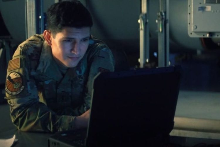 Danny Ramírez, el actor latino de ‘The Falcon and The Winter Soldier’