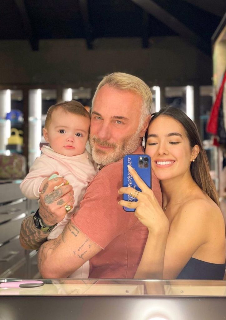 Gianluca Vacchi Enterneció Con Foto De Su Hija En Una Piscina De Pelotas
